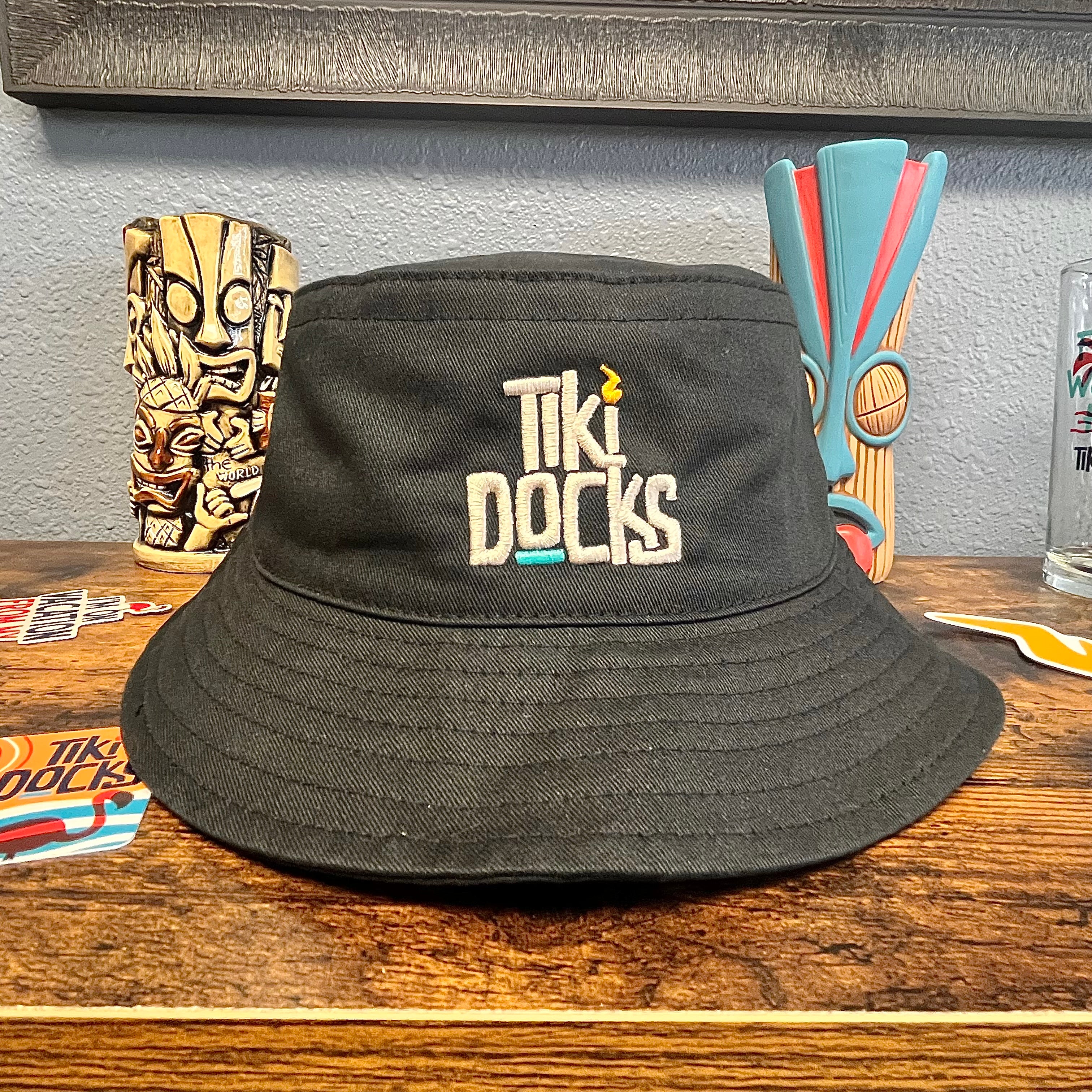 Tiki Docks Logo Bucket Hat In Black – Don the Beachcomber